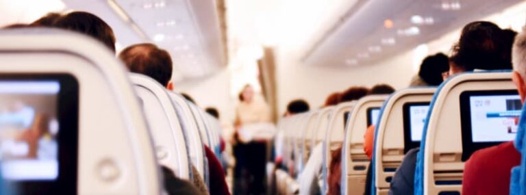 Travel Cost Reduction Strategies: 6 Best Tips To Fly Cheaper